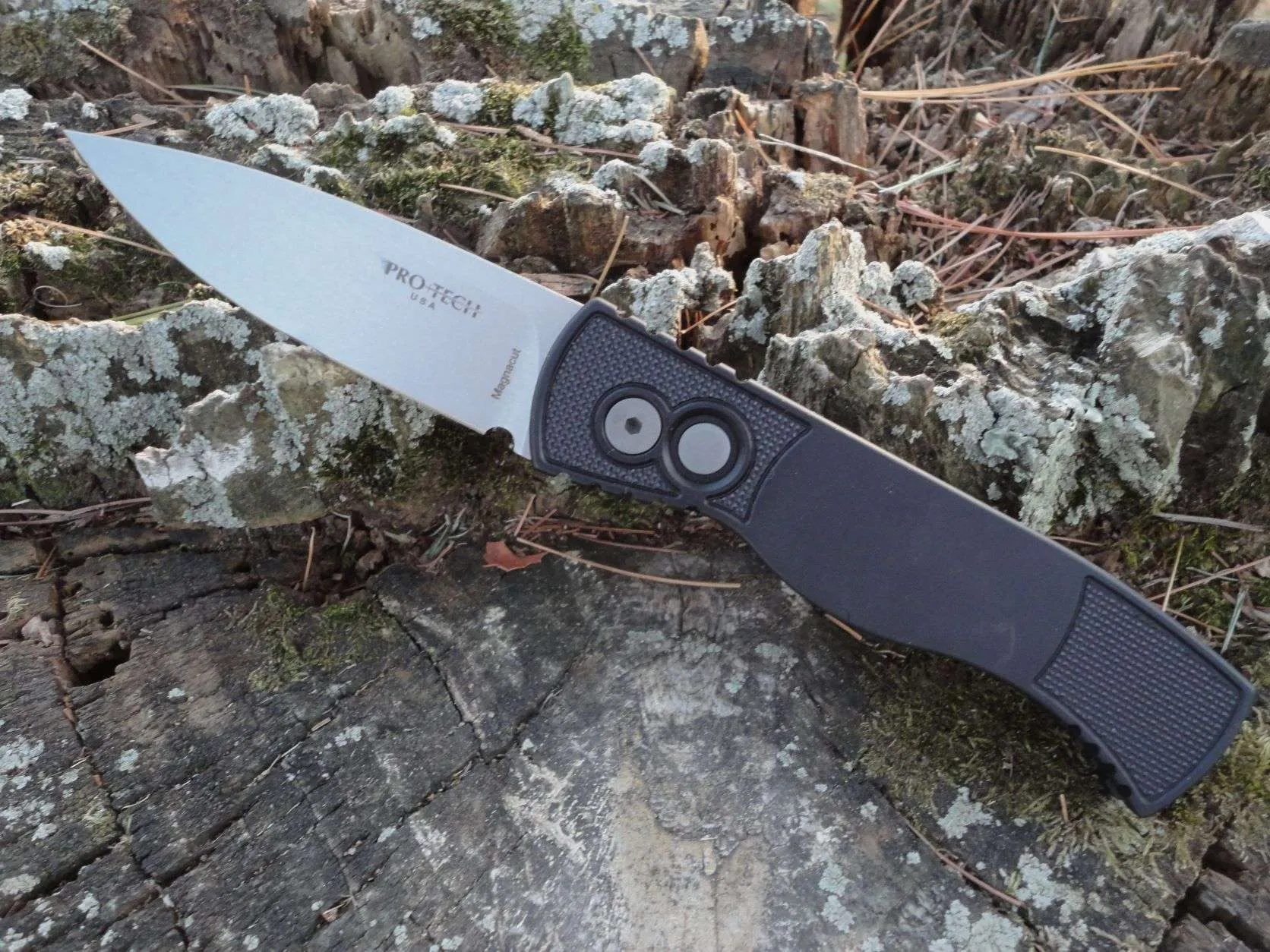 ProTech T201 Tactical Response 2 - Revolver Tactical
